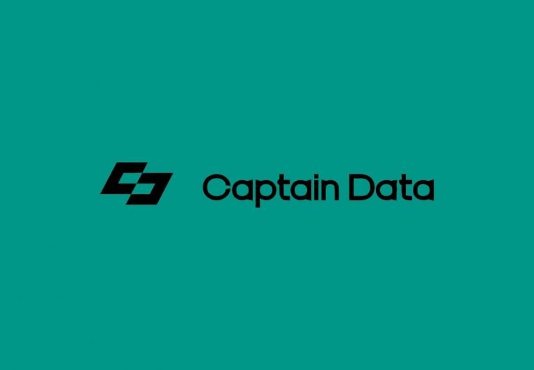 Captain Data - Featstart